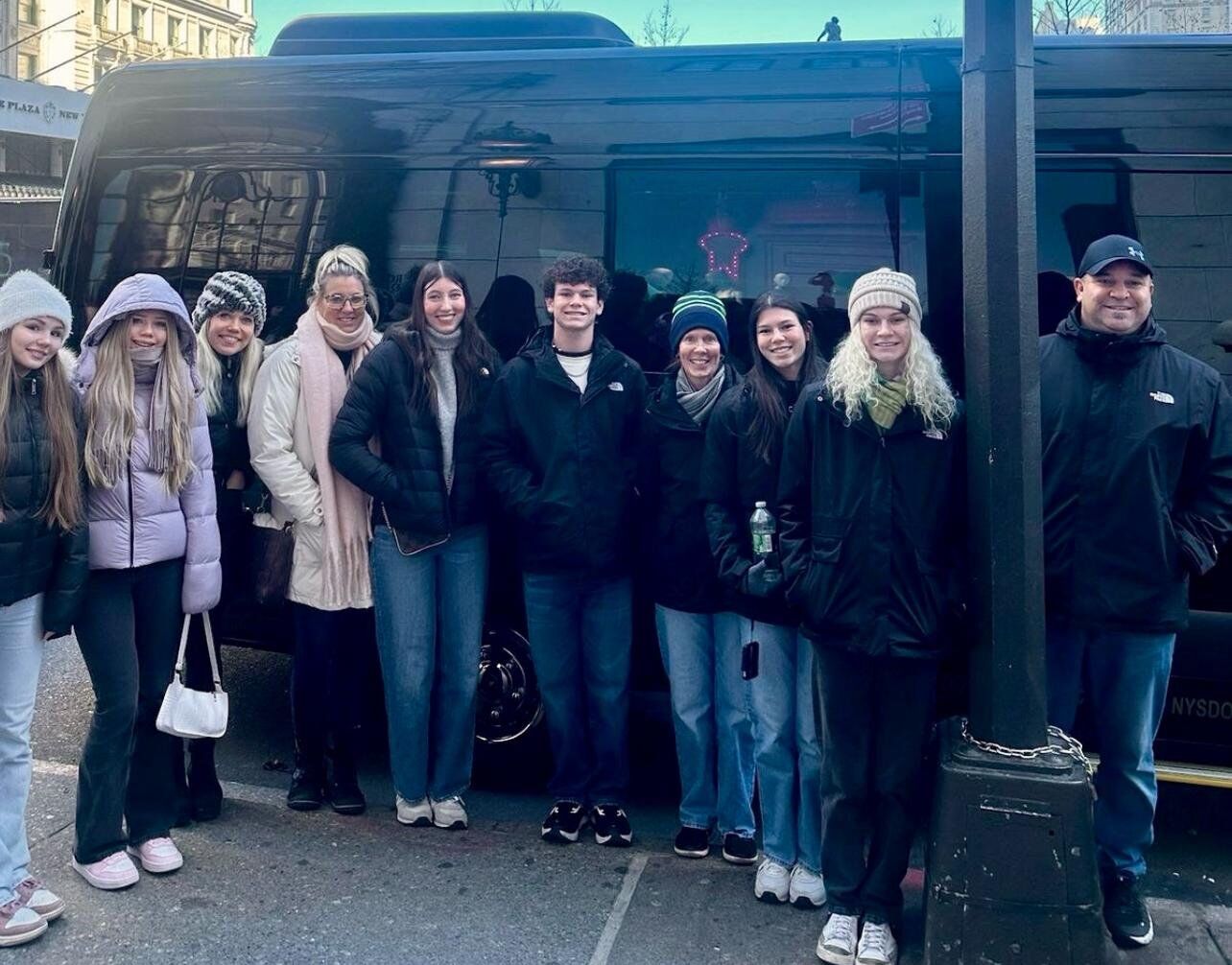 The Official Gossip Girl Tour NYC – Guided Bus & Pedicab Tours + 25 ...